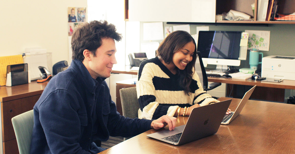 Undergraduate Students Create AI-Powered Résumé Tool Through the ...
